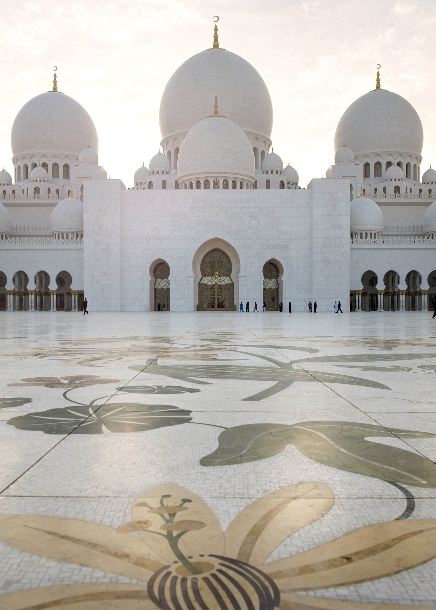 Vuelos: ¡Miami a Dubai $12,556! | Vuelax